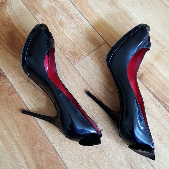 Georgina Goodman | Shoes | Georgina Goodman Black Heels Sz 65 Made In ...